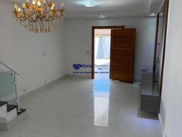 Sobrado com 3 dormitórios à venda, 155 m² por R$ 660.000,00 Vila Barros Guar