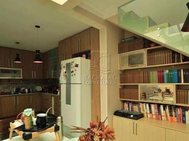 Sobrado com 3 dormitórios à venda, 155 m² por R$ 670.000,00 Jardim Las Vegas