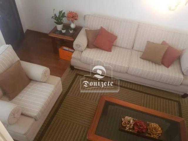 Sobrado com 3 dormitórios à venda, 158 m² por R$ 589.999,90 Vila Bartira Santo André/SP