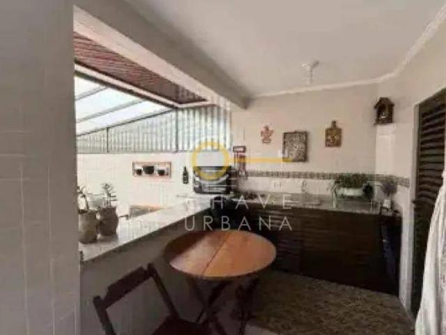 Sobrado com 3 dormitórios à venda, 159 m² por R$ 1.480.000,00 Embaré Santos/SP