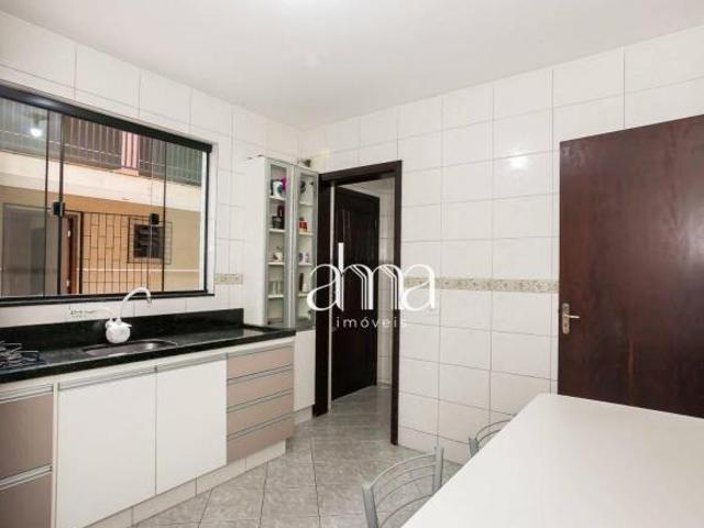 Sobrado com 3 dormitórios à venda, 159 m² por R$ 678.900,00 Sítio Cercado Curitiba/PR