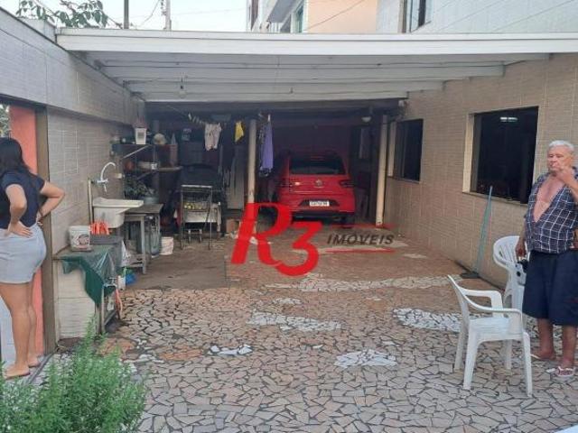 Sobrado com 3 dormitórios à venda, 150 m² por R$ 1.500.000,00 Aparecida Santos/SP