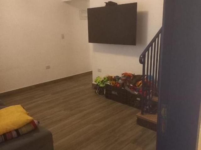 Sobrado com 3 dormitórios à venda, 150 m² por R$ 745.000,00 Vila Leopoldina Santo André/SP
