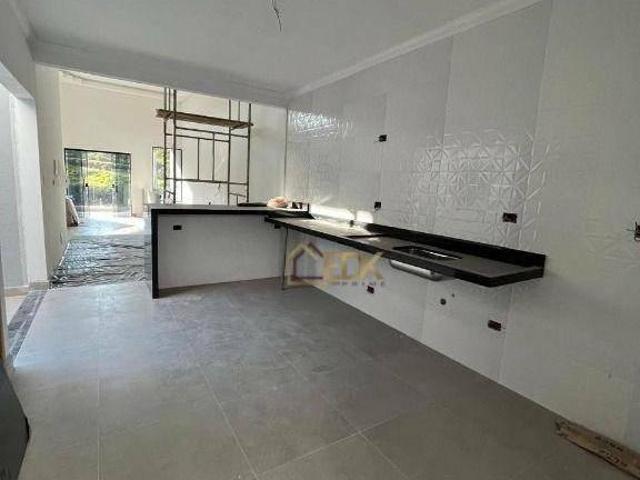 Sobrado com 3 dormitórios à venda, 150 m² por R$ 795.000 Portal dos Pássaros São José dos Campos