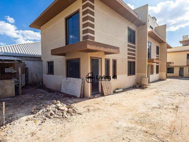 Sobrado com 3 dormitórios à venda, 150 m² por R$ 790.000,00 Santa Cândida Curitiba/PR