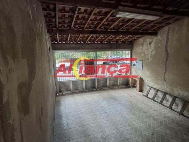 Sobrado com 3 Dormitórios à Venda, 150m2 Jardim Vila Galvão Guarulhos