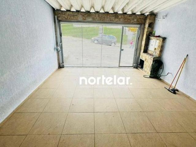 Sobrado com 3 dormitórios à venda, 151 m² por R$ 795.000,00 Parque Maria Domitila São Paulo/SP