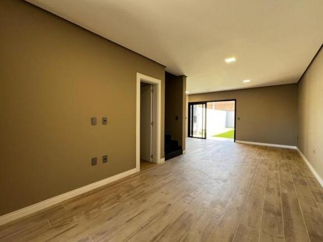 Sobrado com 3 dormitórios à venda, 152 m² por R$ 839.000 Jardim América São Leopoldo/RS