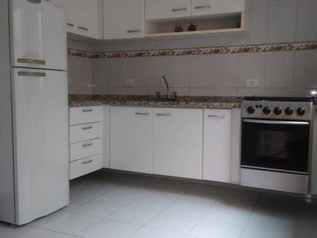 Sobrado com 3 dormitórios à venda, 164 m² por R$ 690.000 Vila Alice Santo André/SP