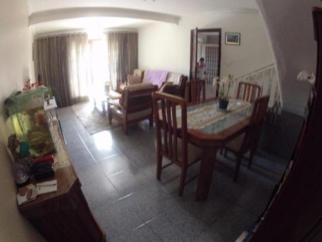 Sobrado com 3 dormitórios à venda, 164 m² por R$ 800.000,00 Vila Diva Zona Leste São Paulo/SP