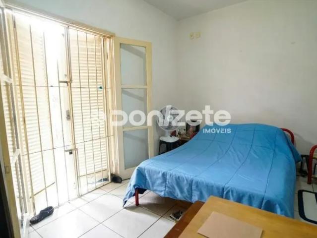 Sobrado Residencial com 3 Dormitórios em Jardim, Santo André – Financiamento Disponível