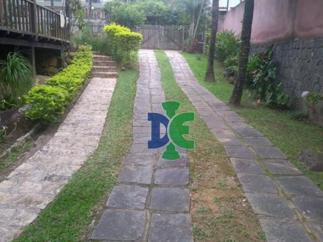 Sobrado com 3 dormitórios à venda, 166 m² por R$ 1.400.000,00 Bexiga Ilhabela/SP