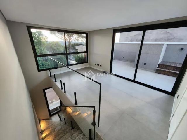 Sobrado com 3 dormitórios à venda, 166 m² por R$ 1.450.000,00 Pilarzinho Curitiba/PR