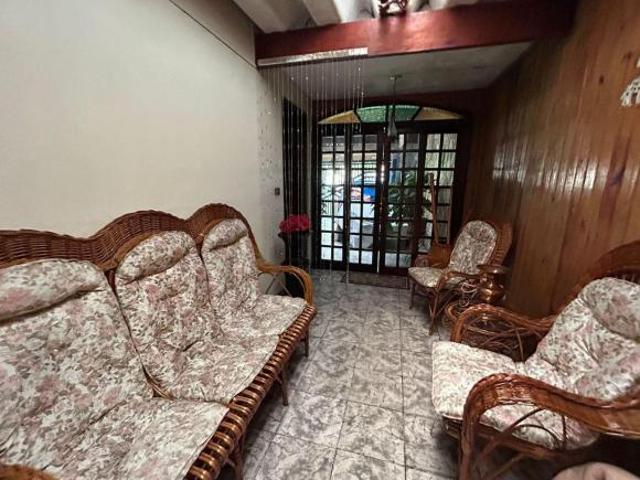 Sobrado com 3 dormitórios à venda, 166 m² por R$ 650.000 Vila Humaitá Santo André/SP