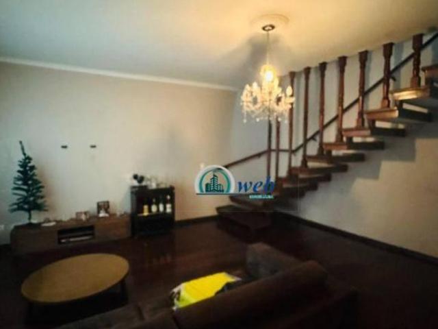 Sobrado com 3 dormitórios à venda, 167 m² por R$ 850.000 Santa Maria Santo André/SP