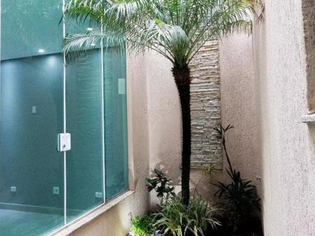 Sobrado com 3 dormitórios à venda, 168 m² por R$ 1.060.000,00 Vila Valparaíso Santo André/SP