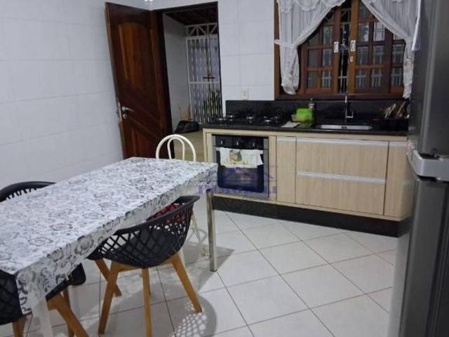 Sobrado com 3 dormitórios à venda, 168 m² por R$ 735.000,00 Residencial Bosque dos Ipês São José