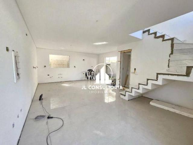 Sobrado com 3 dormitórios à venda, 168 m² por R$ 979.000,00 Boqueirão Curitiba/PR