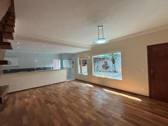 Sobrado com 3 dormitórios à venda, 160 m² por R$ 970.000,00 Vila Invernada São Paulo/SP