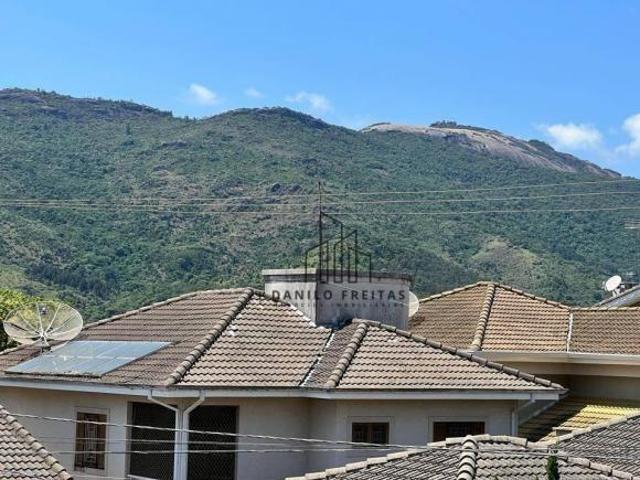 Sobrado com 3 dormitórios à venda, 160 m² por R$ 1.200.000 Vila Petrópolis Atibaia/SP