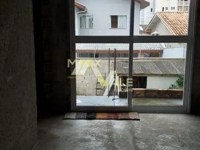 Sobrado com 3 dormitórios à venda, 160 m² por R$ 600.000 Villa Branca Jacareí/SP