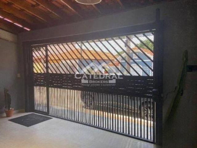 Sobrado com 3 dormitórios à venda, 160 m² por R$ 680.000,00 Vila Vechi Jundiaí/SP