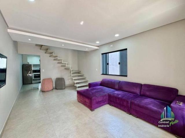 Sobrado com 3 dormitórios à venda, 160 m² por R$ 935.000 Aviação Praia Grande/SP