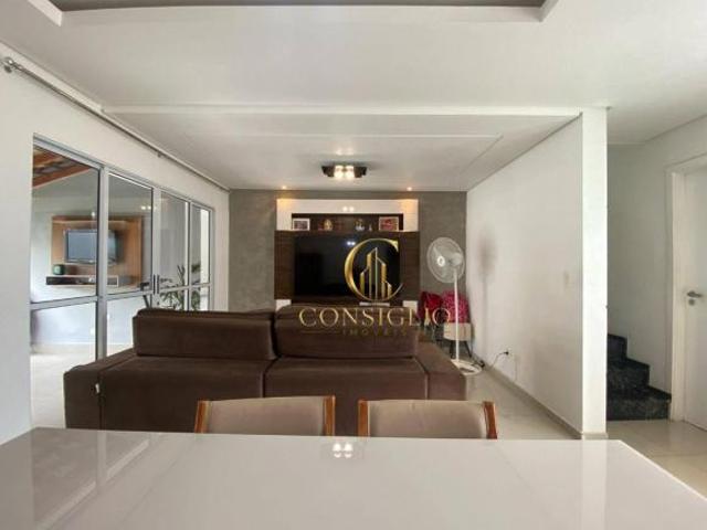Sobrado com 3 dormitórios à venda, 162 m² por R$ 1.440.000,00 Villa Branca Jacareí/SP