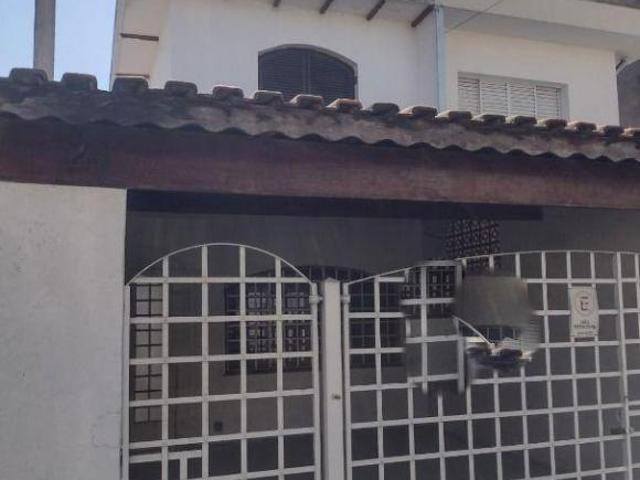 Sobrado com 3 dormitórios à venda, 162 m² por R$ 600.000,00 Centro Poá/SP