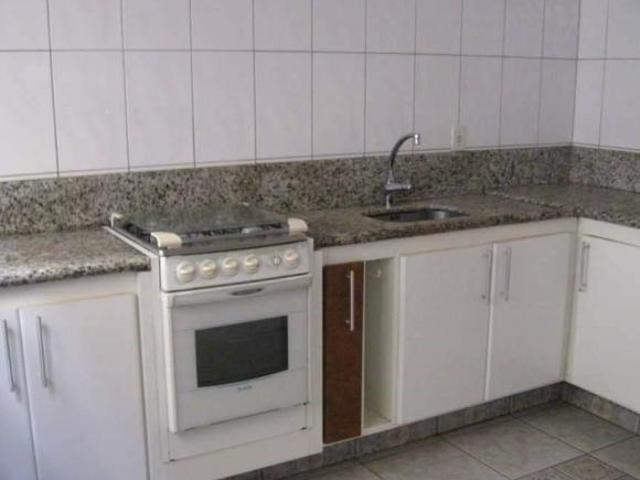 Sobrado com 3 dormitórios à venda, 162 m² por R$ 820.000,00 Vila Scarpelli Santo André/SP