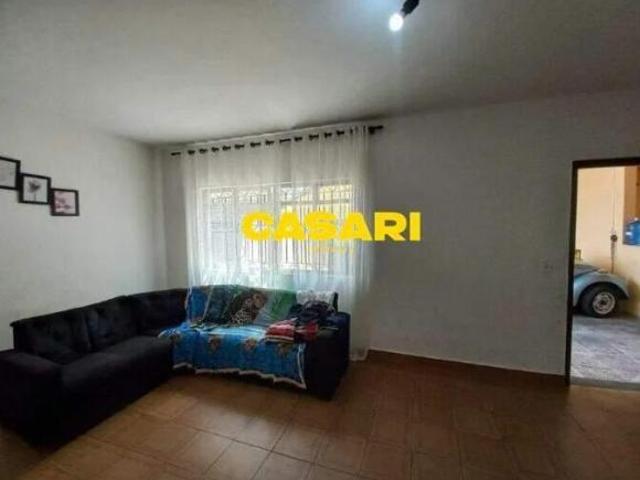 Sobrado com 3 dormitórios à venda, 163 m² por R$ 580.000,00 Vila Príncipe de Gales Santo André/S