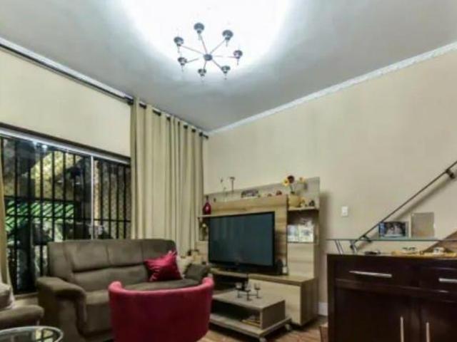 Sobrado com 3 dormitórios à venda, 163 m² por R$ 595.000,00 Nova Petrópolis São Bernardo do Camp