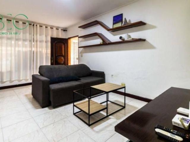 Sobrado com 3 dormitórios à venda, 174 m² por R$ 628. Jardim Marisa São Paulo/SP