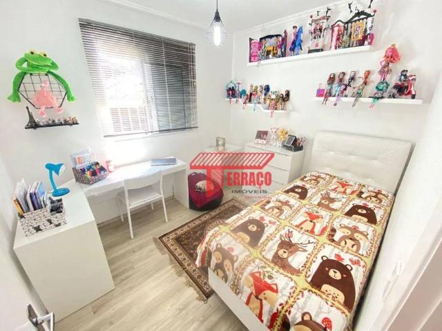Sobrado com 3 dormitórios à venda, 174 m² por R$ 720.000,00 Jardim Stella Santo André/SP