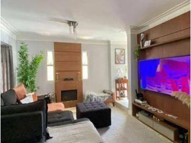 Sobrado com 3 dormitórios à venda, 175 m² por R$ 1.055.000,00 Jardim Barbacena Cotia/SP
