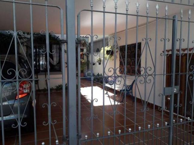 Sobrado com 3 dormitórios à venda, 175 m² por R$ 1.200.000,00 Vila São Francisco Zona Sul São