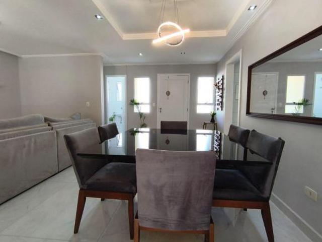 Sobrado com 3 dormitórios à venda, 175 m² por R$ 1.390.000,00 Villa Branca Jacareí/SP