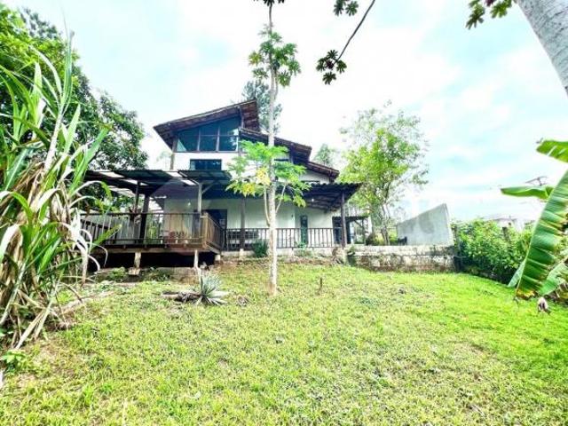 Sobrado com 3 dormitórios à venda, 175 m² por R$ 600.000,00 Jardim Capricórnio Caraguatatuba/SP
