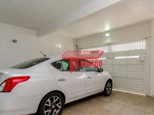Sobrado com 3 dormitórios à venda, 175 m² por R$ 647.000,00 Jardim Las Vegas Santo André/SP