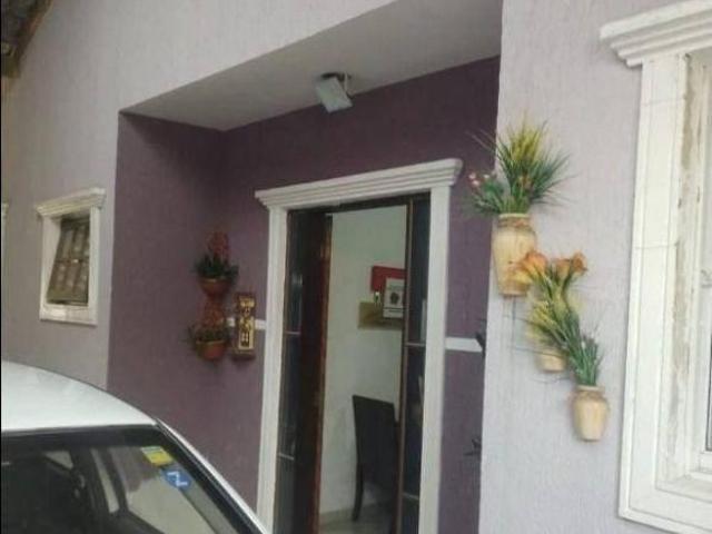 Sobrado à venda, 176 m² por R$ 380.000,00 Parque dos Príncipes Jacareí/SP