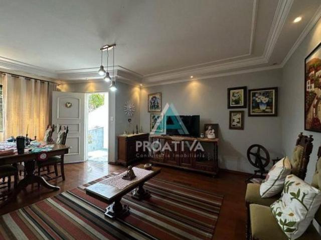 Sobrado com 3 dormitórios à venda, 178 m² por R$ 1.000.000,00 Vila Scarpelli Santo André/SP