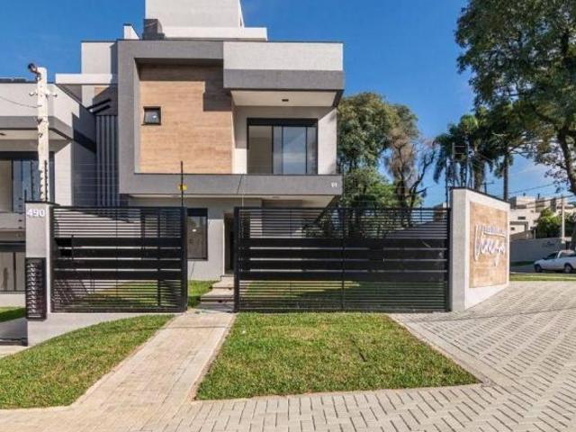 Sobrado com 3 dormitórios à venda, 179 m² por R$ 1.679.000,00 Água Verde Curitiba/PR