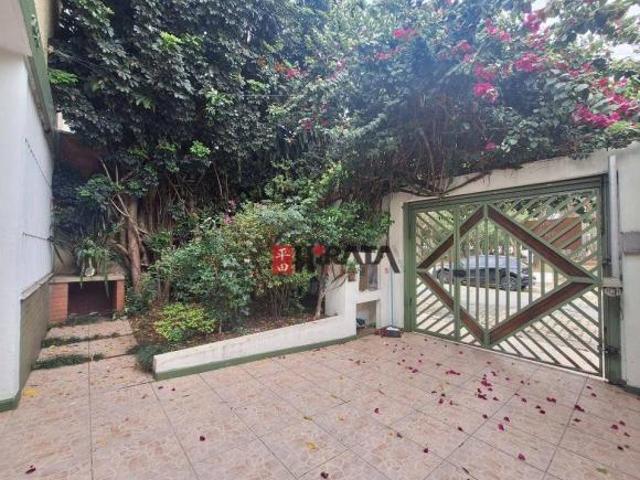 Sobrado com 3 dormitórios à venda, 179 m² por R$ 2.320.000,00 Brooklin São Paulo/SP