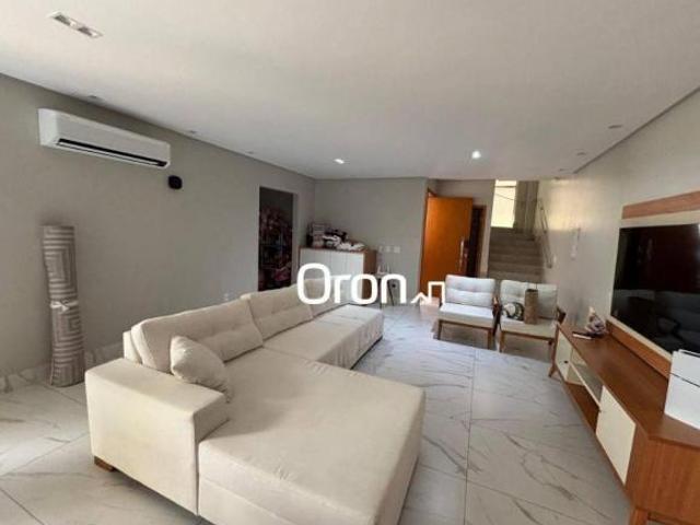 Sobrado com 3 dormitórios à venda, 170 m² por R$ 1.080.000,00 Residencial Gran Poeme Goiânia/GO
