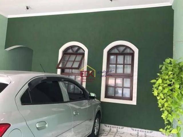 Sobrado com 3 dormitórios à venda, 170 m² por R$ 690.000 Cidade Morumbi São José dos Campos/SP