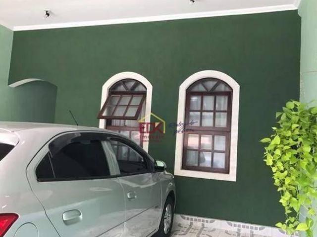 Sobrado com 3 dormitórios à venda, 170 m² por R$ 690.000 Cidade Morumbi São José dos Campos/SP