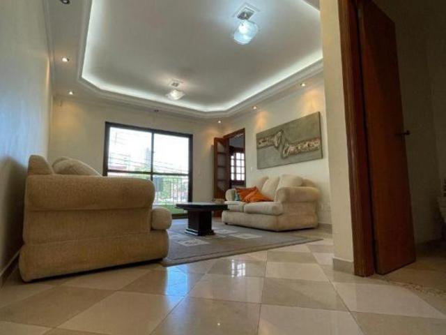 Sobrado com 3 dormitórios à venda, 170 m² por R$ 745.000,00 Vila Valparaíso Santo André/SP