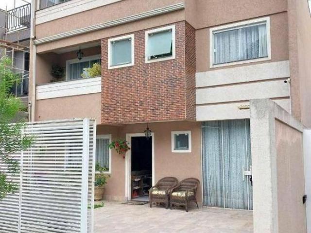 Sobrado com 3 dormitórios à venda, 170 m² por R$ 790.000,00 Boqueirão Curitiba/PR
