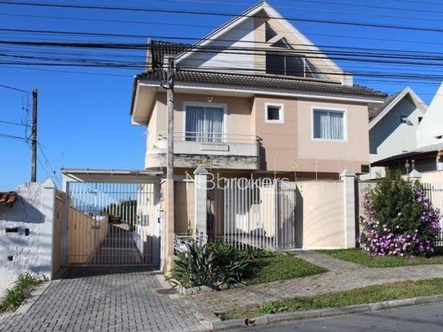 Sobrado com 3 dormitórios à venda, 170 m² por R$ 850.000,00 Hauer Curitiba/PR