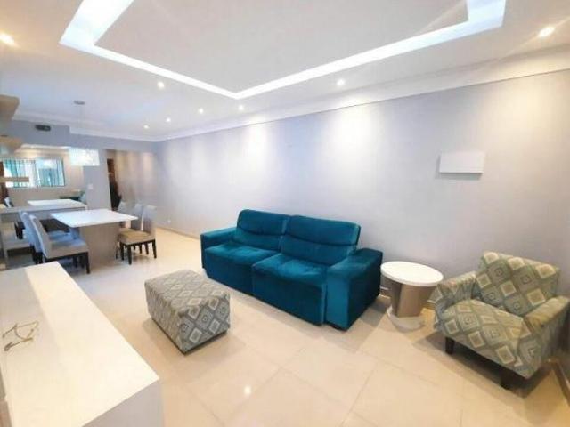 Sobrado com 3 dormitórios à venda, 170 m² por R$ 950.000,00 Vila Guilhermina Praia Grande/SP